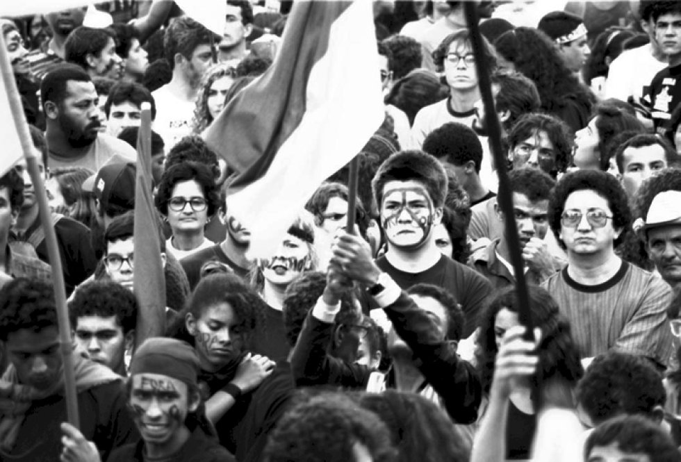 Fotos: Impeachment Collor: O impeachment dos caras-pintadas: a queda de ...