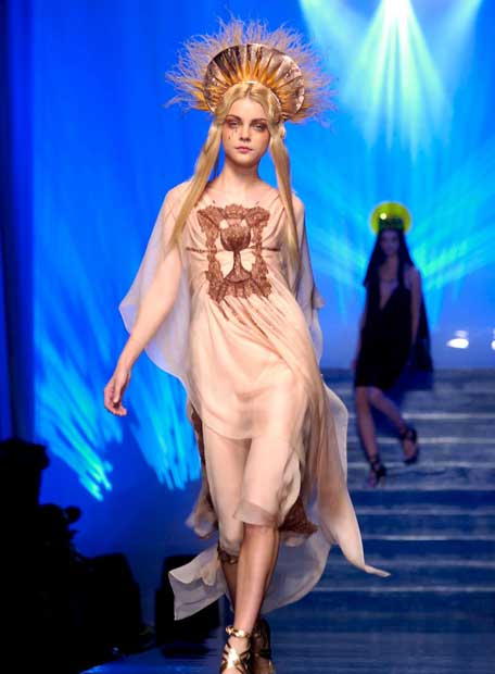 Fotos: Jean Paul Gaultier se exhibe en París | Fotografía | EL PAÍS