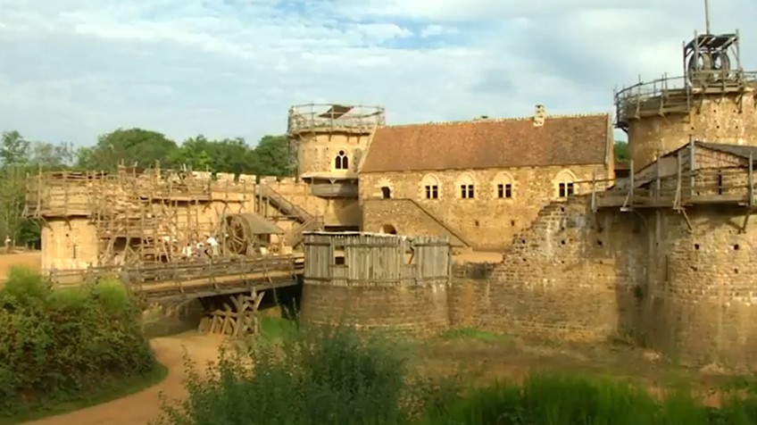 Vídeo: Construyen un castillo con técnicas auténticamente medievales ...
