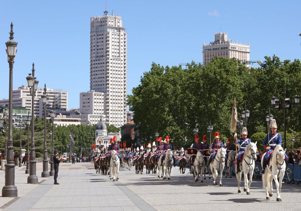 Fotos: Cambio de guardia en el Palacio Real de Madrid | Madrid | EL PAÍS