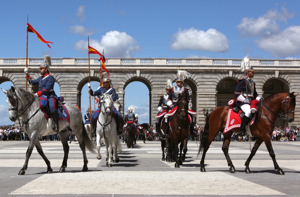 Fotos: Cambio de guardia en el Palacio Real de Madrid | Madrid | EL PAÍS