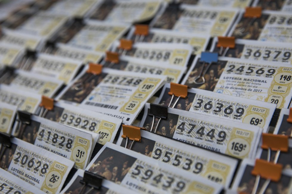 Fotos: Cuenta atrás para el sorteo de Navidad: a la caza del décimo ...