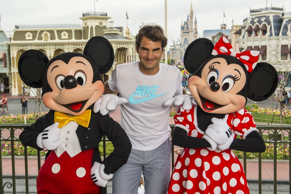 Fotos: Famosos que volvieron a ser niños en Disneyland | Gente y ...