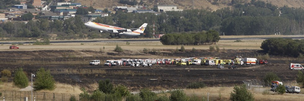 Fotos: Décimo aniversario del accidente de Spanair, en imágenes ...