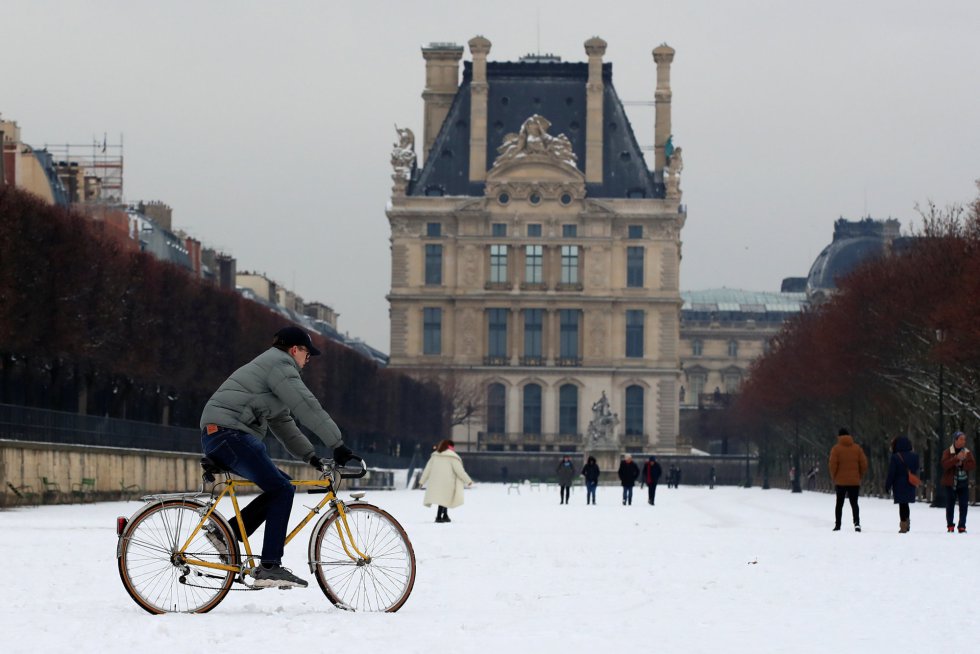 Fotos: París se cubre de nieve | Actualidad | EL PAÍS
