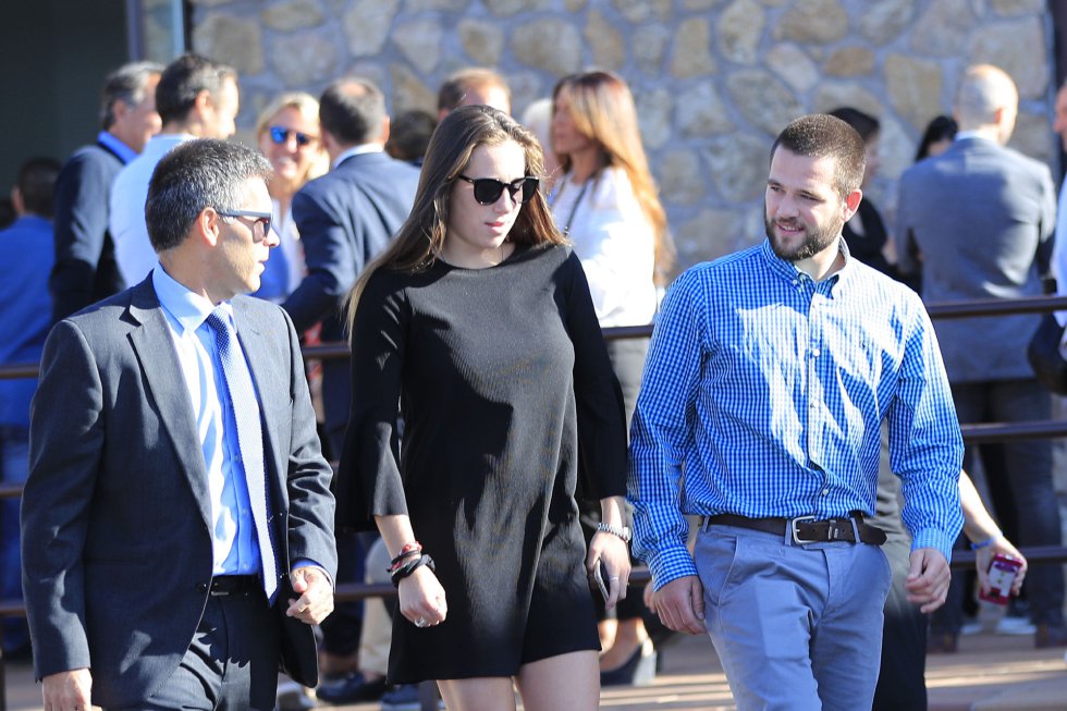 Fotos: La capilla ardiente de Blanca Fernández Ochoa en Cercedilla, en ...
