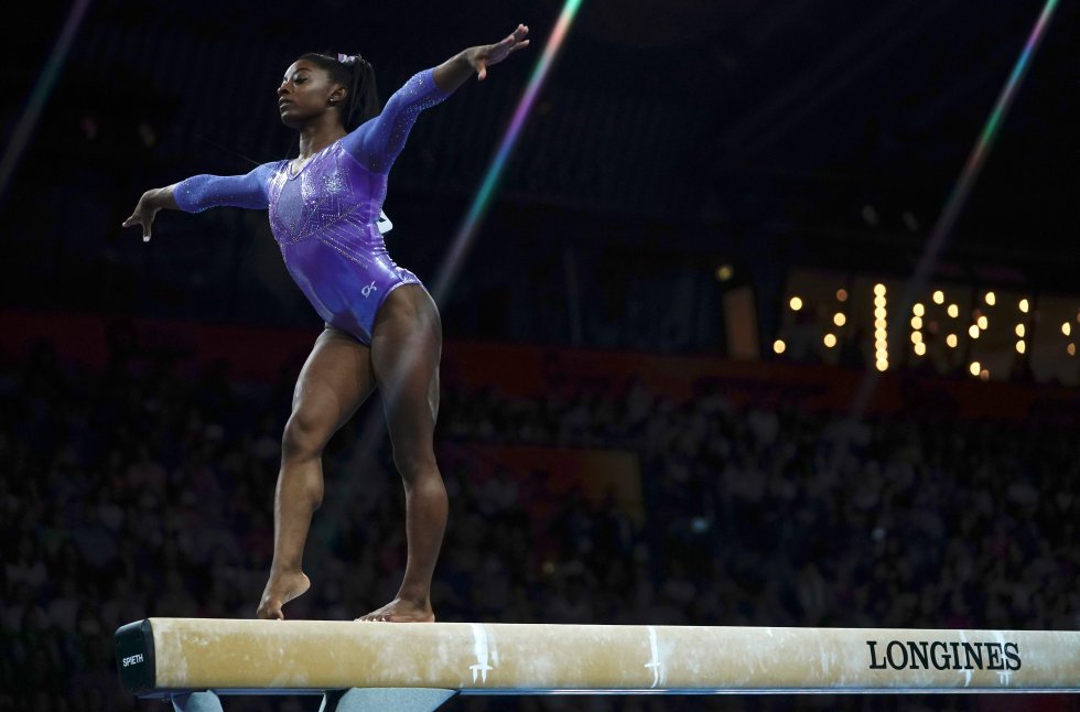 Fotos Simone Biles Oro En Barra Y Suelo En Los Mundiales De Gimnasia