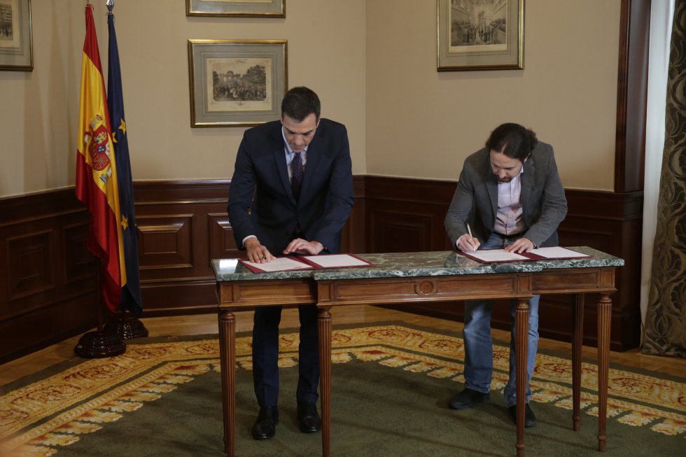 Fotos El Acuerdo De Pedro Sánchez Y Pablo Iglesias En Imágenes