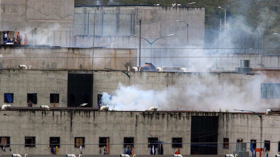 Fotos: Los motines en las cárceles de Ecuador dejan decenas de muertos ...