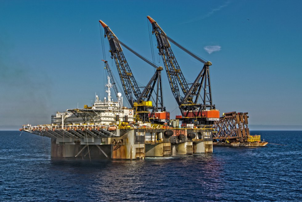 Fotos: Instalación de la plataforma del proyecto Castor | Sociedad | EL ...